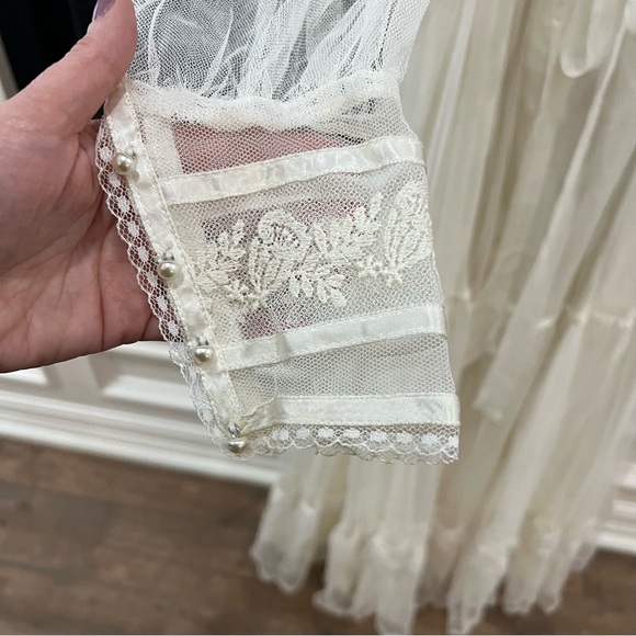 Gunne Sax | Dresses | Vintage 7s Gunnie Sax Cream Lace Prairie Dress ...